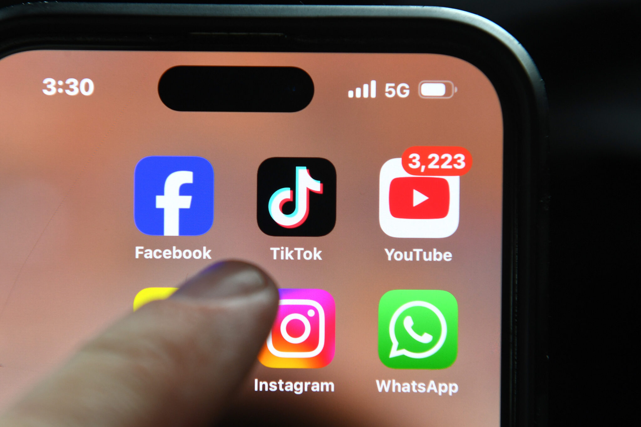 Meta slams social media ban as it blocks child accounts